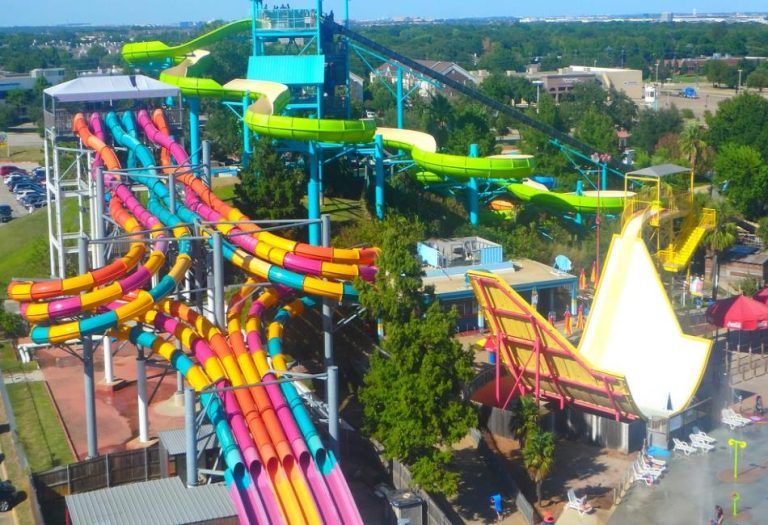 Making a Splash: Exploring the Thrills of Six Flags Hurricane Harbor ...